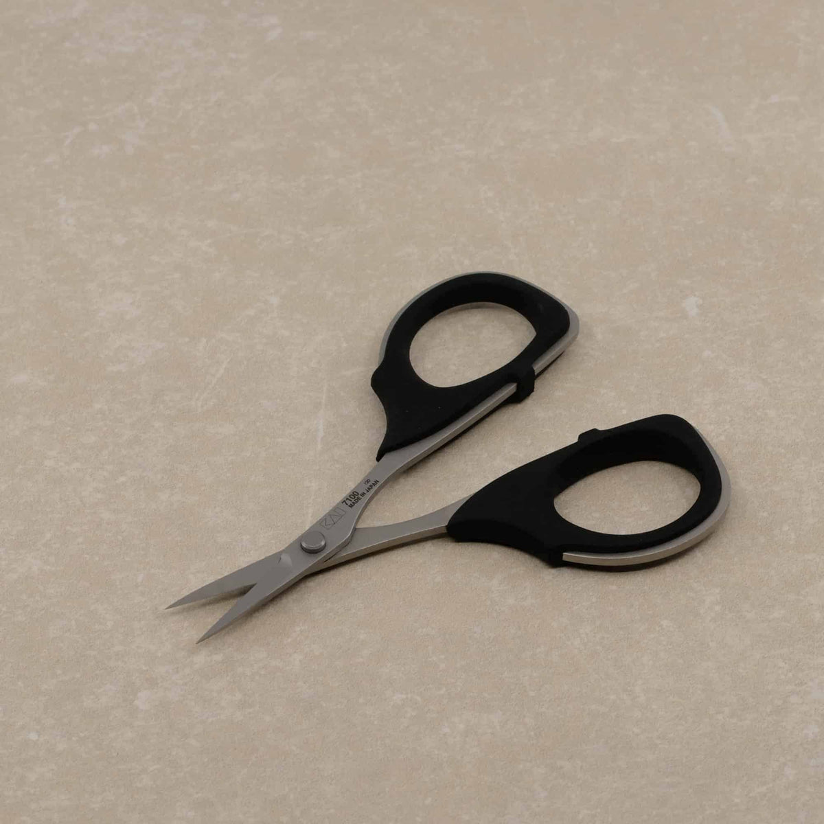 KAI 4.25" Professional Embroidery Scissors: Precision Tool for ...