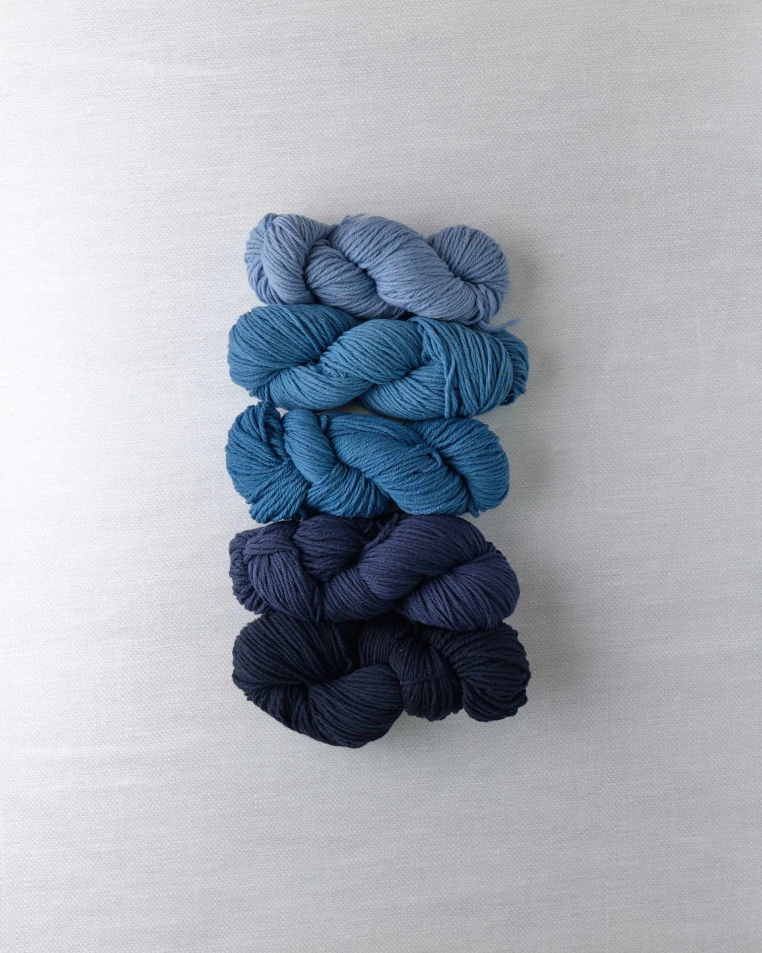 Waverly Needlepoint Wool - Durable, Vibrant Yarn in 400+ Colors — HM ...